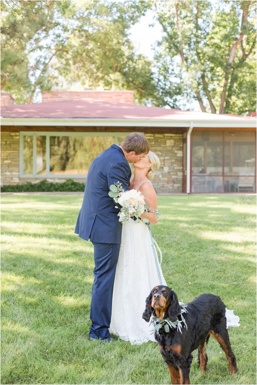 Sarah & Geoff | Padlock Ranch | Peach & Navy Wyoming Wedding ...